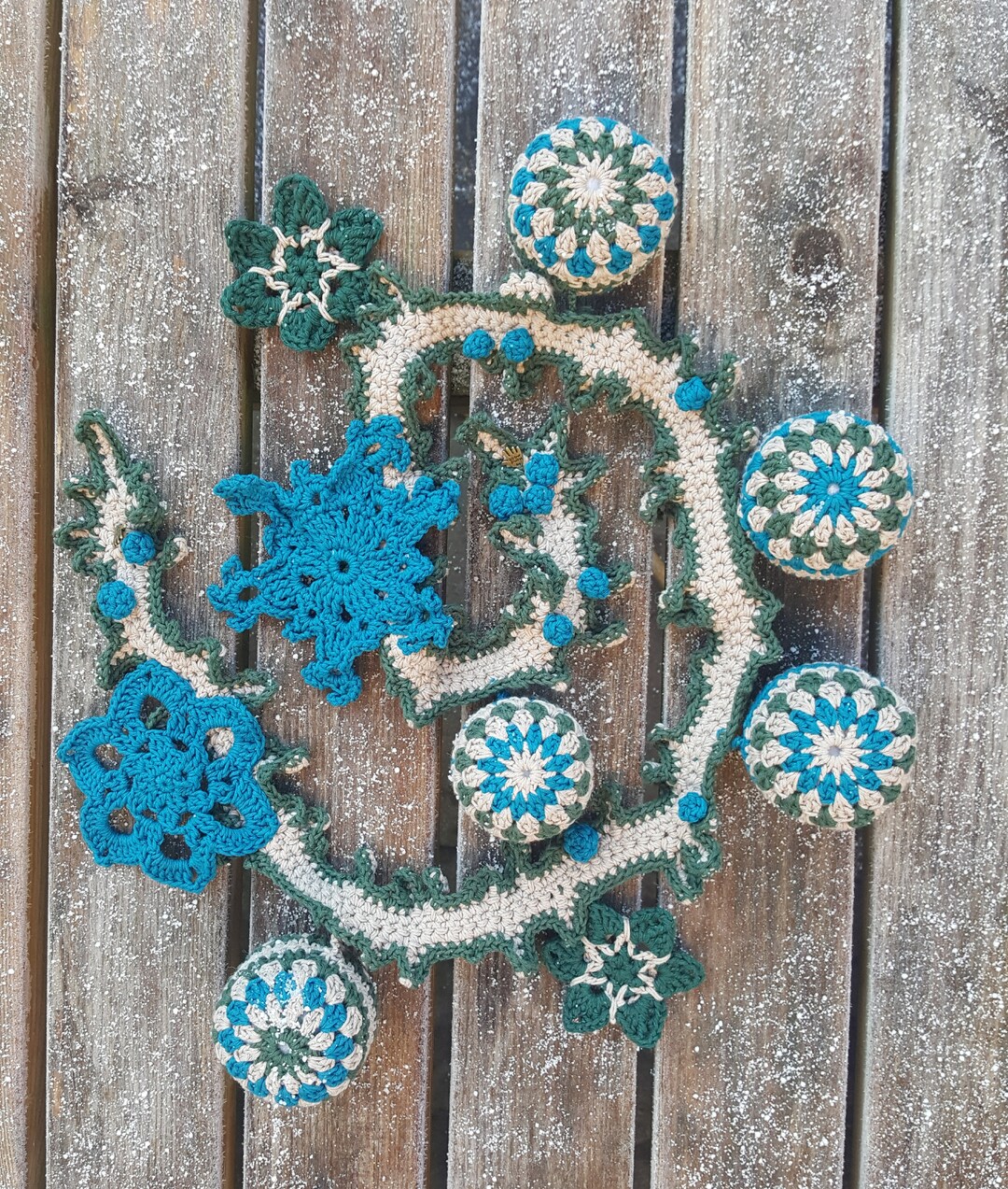 Crocheted Winter Baubles Garland Fireplace Ornament Table - Etsy Denmark