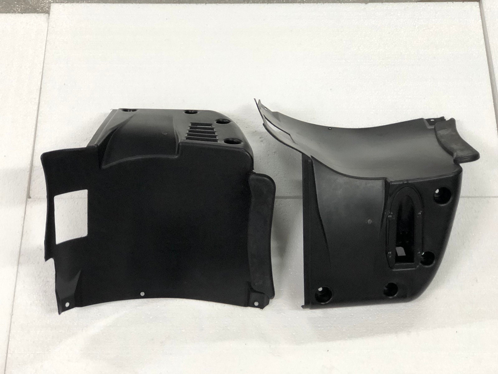 BMW E39 M5 L+R Pp Plastic Front Form M Bumper SPLASH PANEL Pork Chops ...