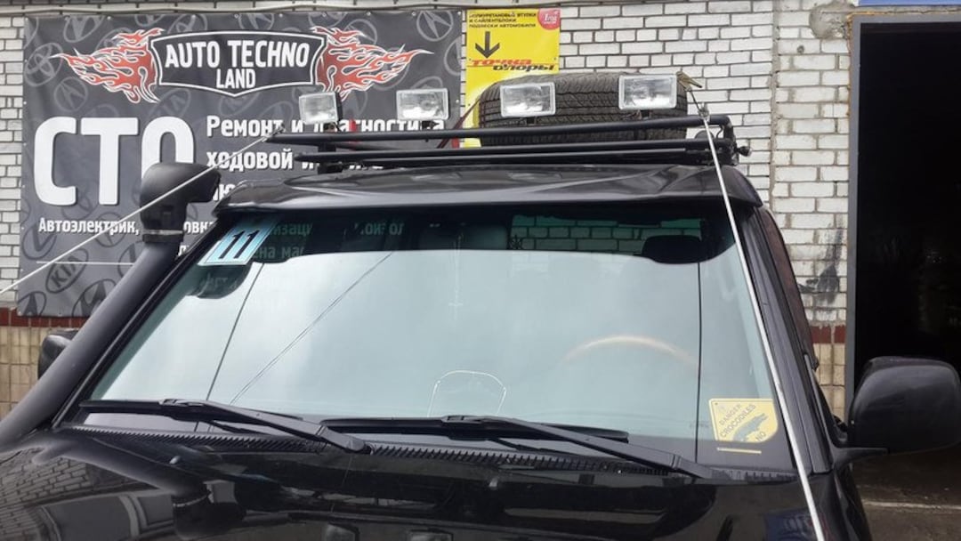 Land Cruiser 100 105 Windshield Deflector Front Spoiler Sun Visor Front ...