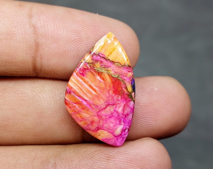 Pink Spiny Oyster Turquoise, Fancy Shape Arizona Pink Spiny Oyster ...
