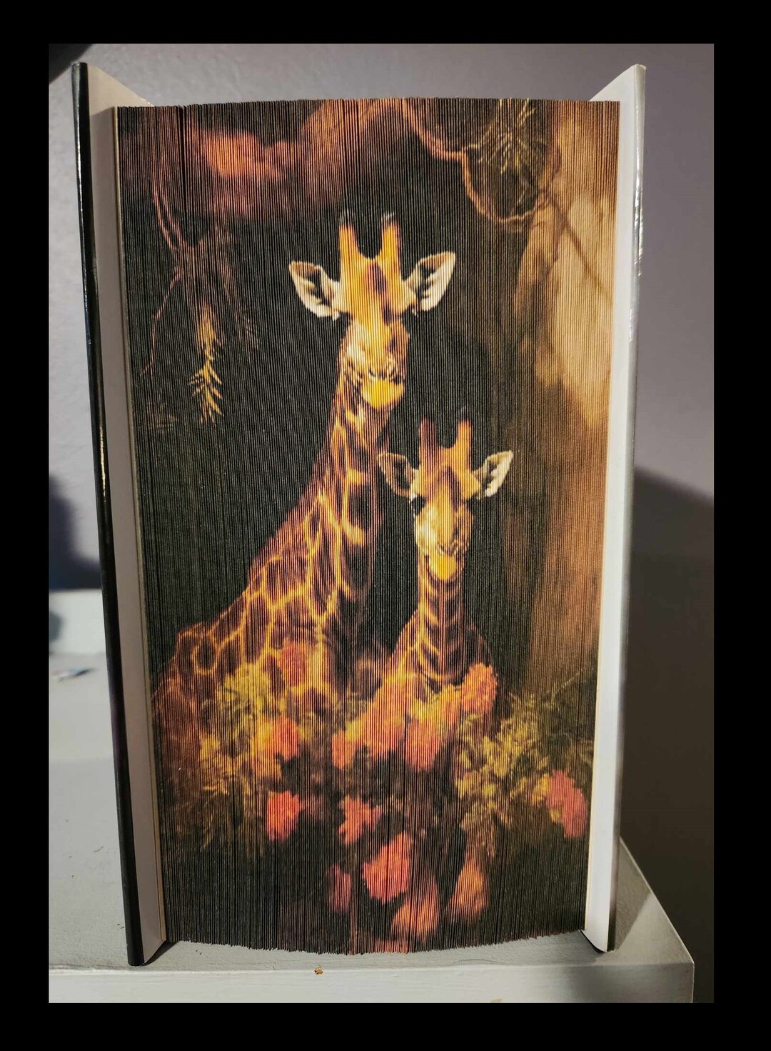 African Animals 44 Giraffe Photo Strip Pattern, Fore-edge Book Art ...