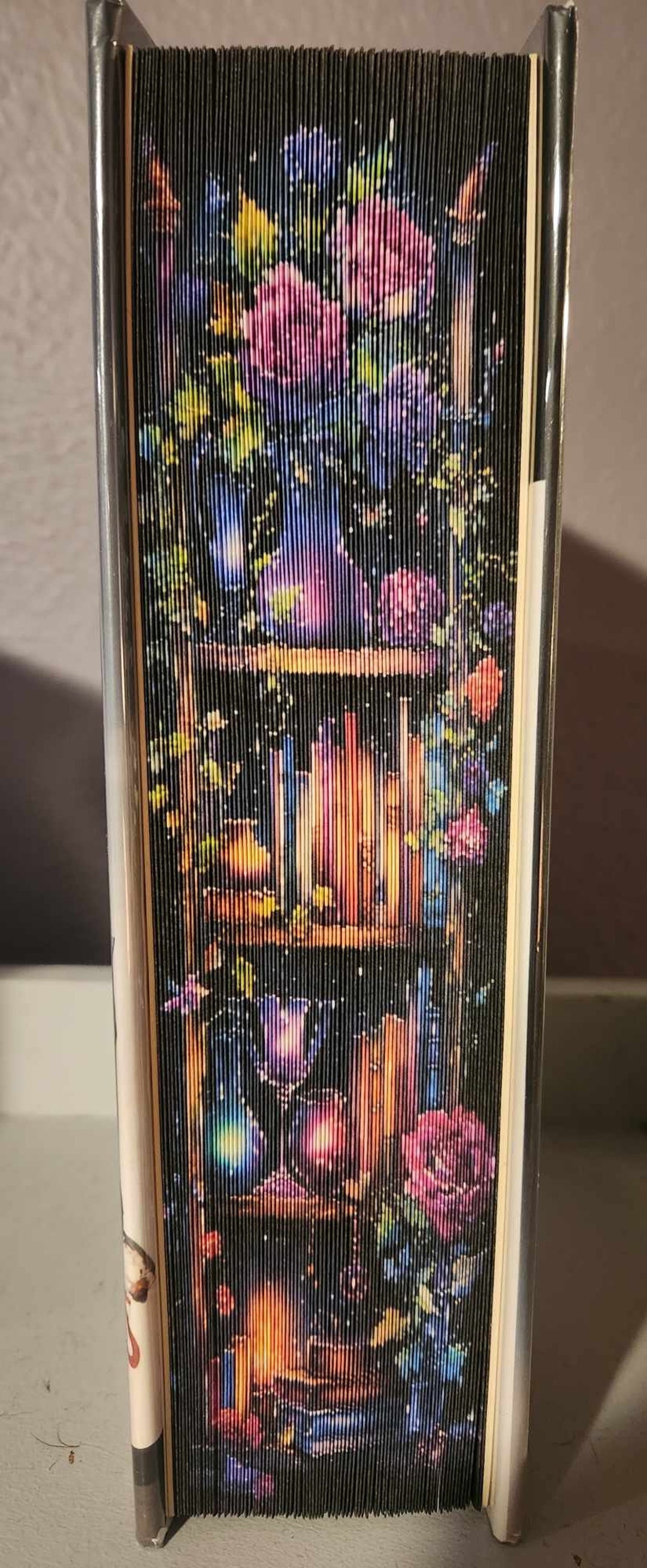 02 Magic Bookshelf Narrow Photo Strip Pattern, Fore-edge Book Art ...