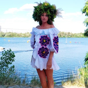 Batiste Embroidered Dress "wild Flower" Mini White With Multycolour ...