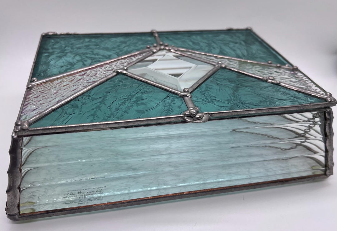 Donna Lillo Stained Glass Box - Etsy