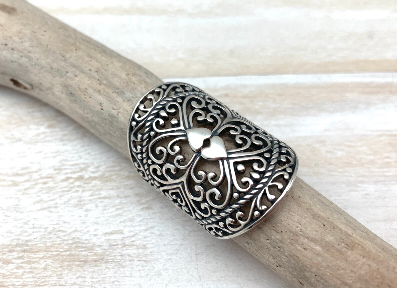 Silver Vintage Inspired Ring / Silver Heart Scroll / Silver - Etsy