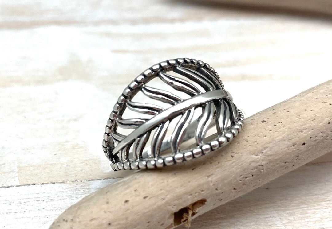 Silver Fern Ring / Simple Leaf Ring / Bali Leaf Ring / East West Leaf ...