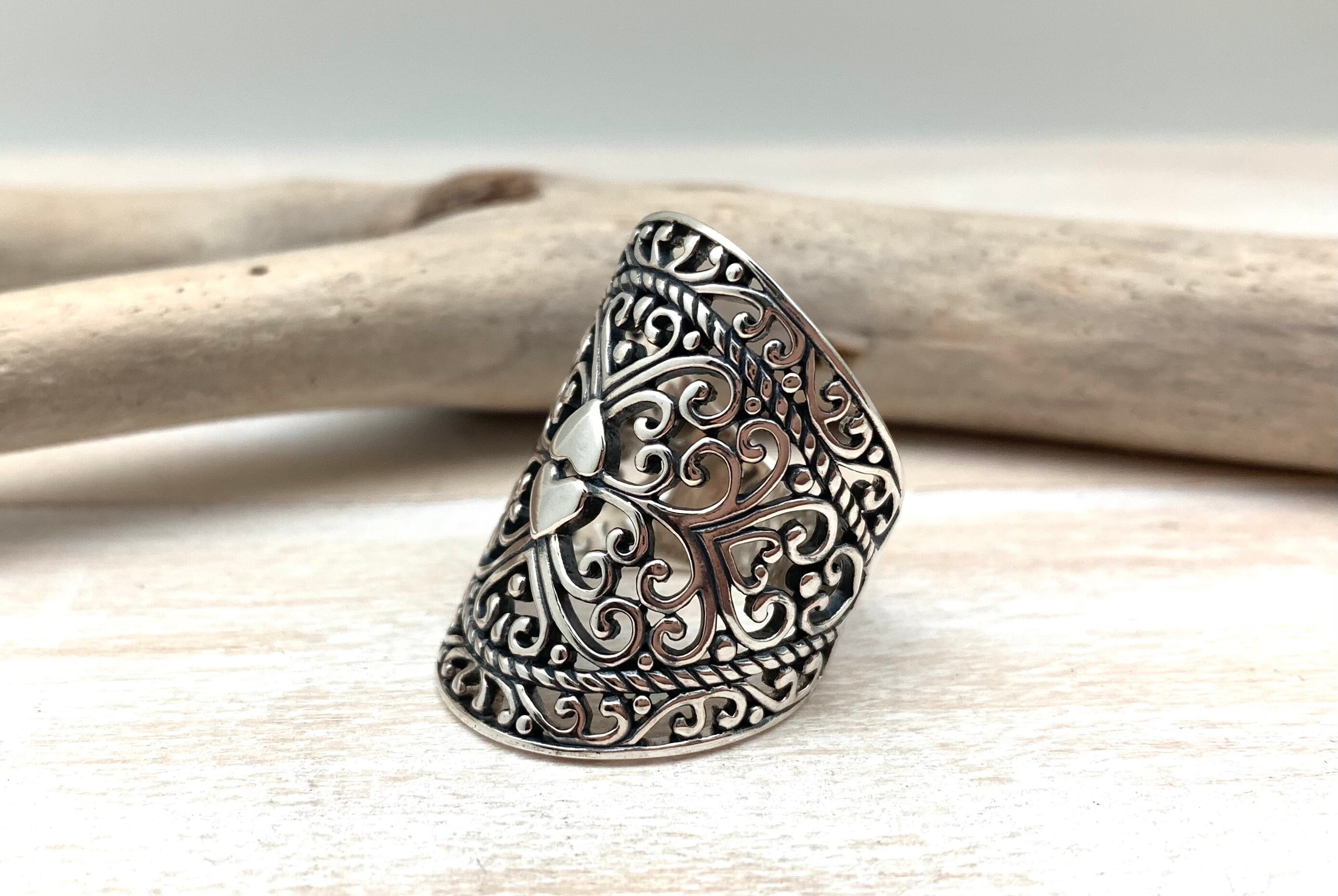 Silver Vintage Inspired Ring / Silver Heart Scroll / Silver - Etsy
