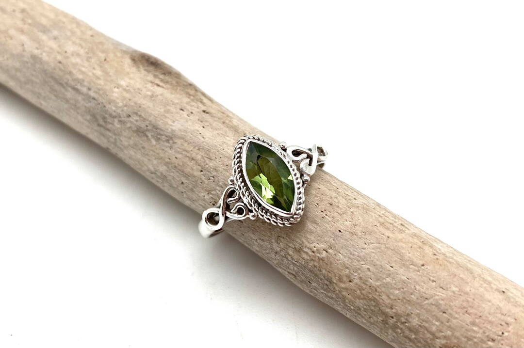 Peridot Swirl Marquee Ring / Peridot Bali Ring / Natural Peridot / Bali ...
