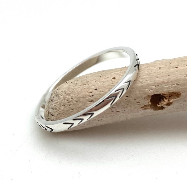 Arrow Ring - Etsy