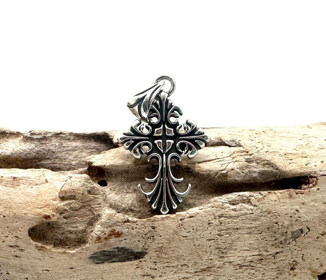 Medieval Small Cross Pendant / Gothic Silver Cross 23mm / Shield Cross ...