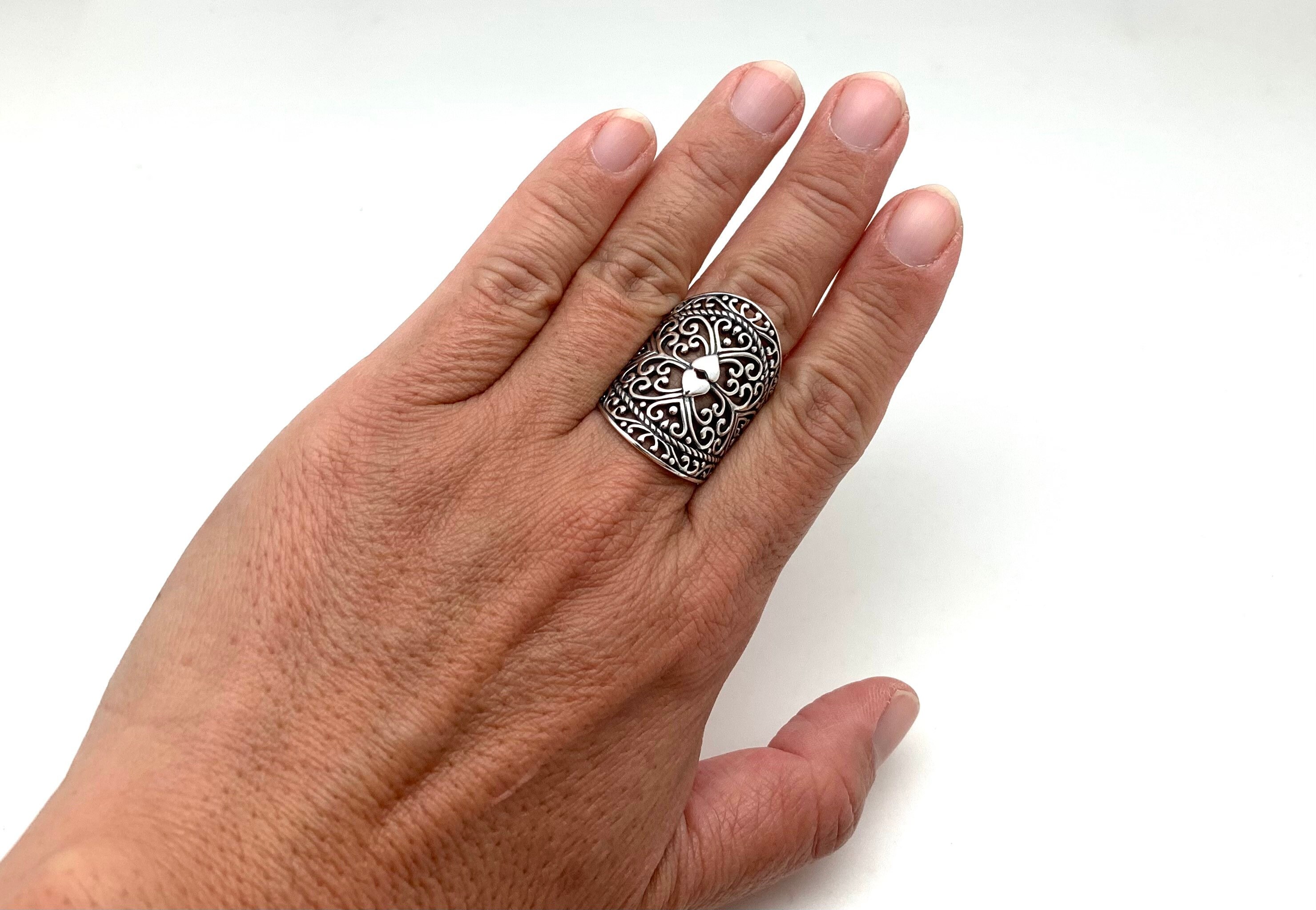 Silver Vintage Inspired Ring / Silver Heart Scroll / Silver - Etsy