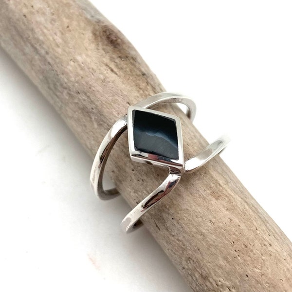 Cage Ring - Etsy