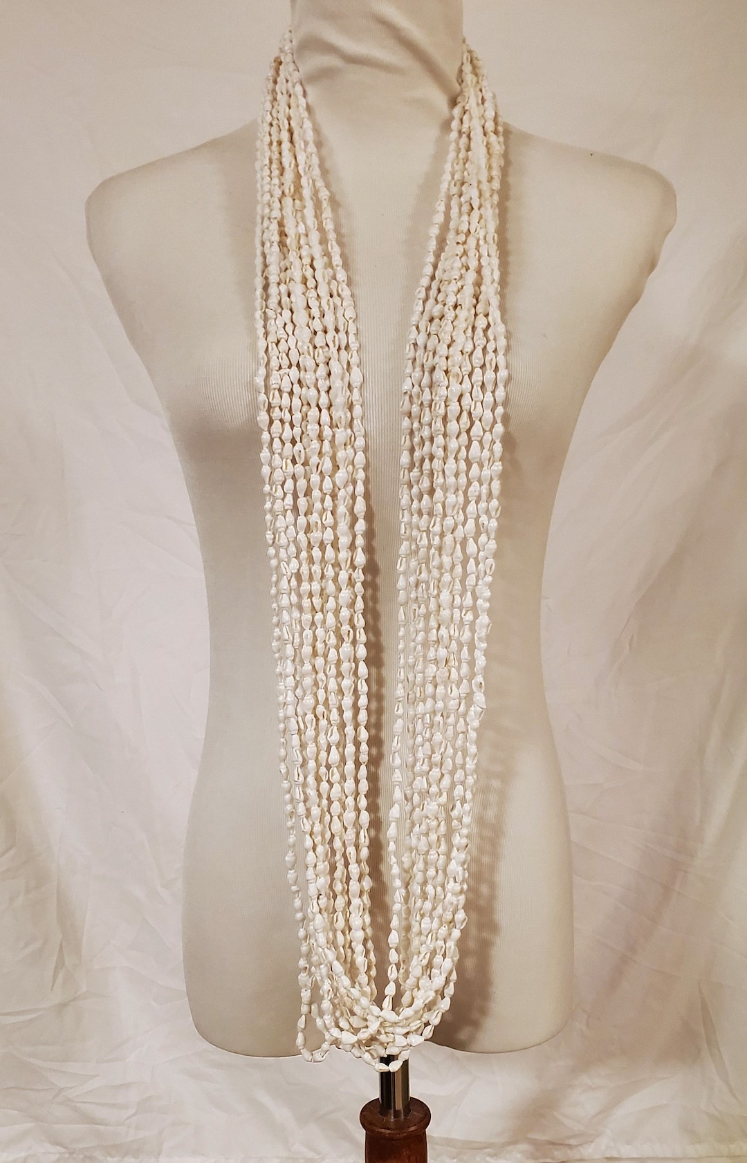 12 Strands About 56 White or Beige Nassa Shell Necklace Lei - Etsy