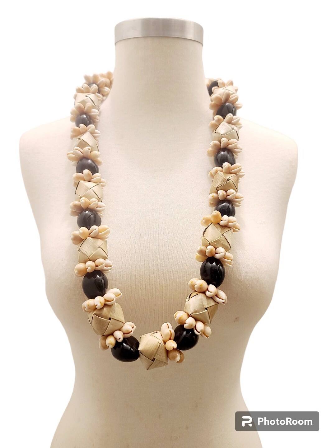 Lauhala Balls Hawaiian Cowrie Sigay Shell Lei Necklace Black or Tiger ...
