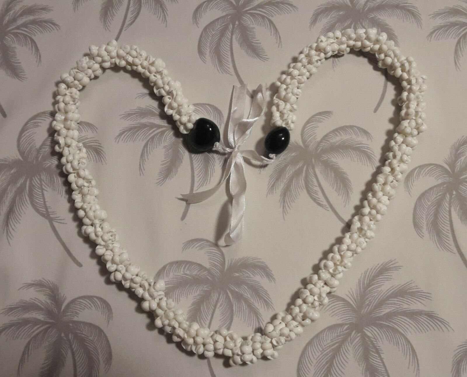 New Hawaii Wedding Mongo Shell with Kukui Nut Lei Necklace | Etsy