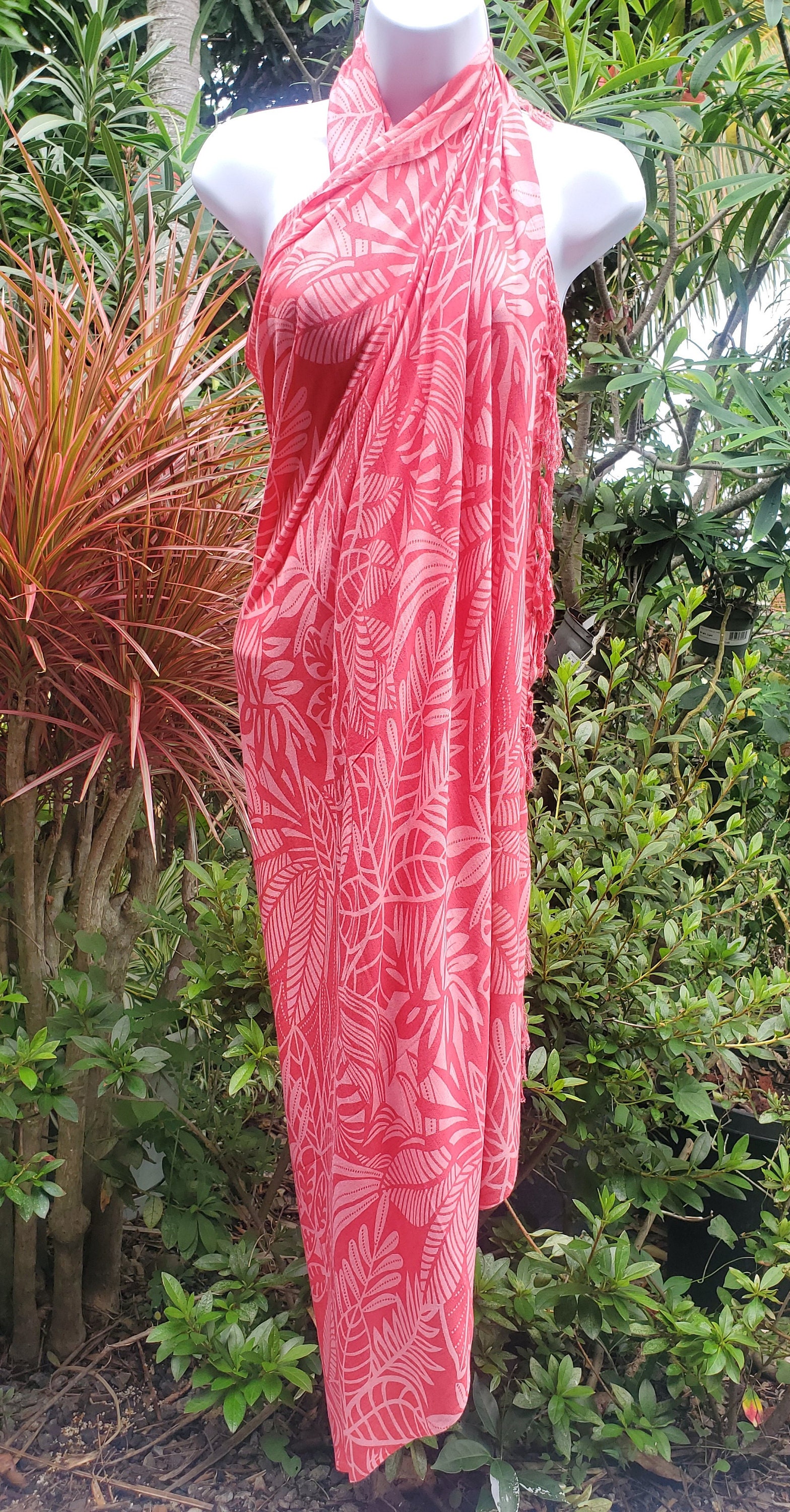 New Hawaii Sarong Pareo White Leaves Hawaiian Luau Cruise Wrap - Etsy