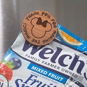 Magnetic Cast Member Appreciation Tokens - Premium Cherry Wood - 9 ...