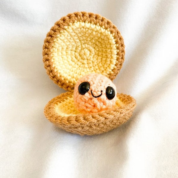 Crochet Clam - Etsy