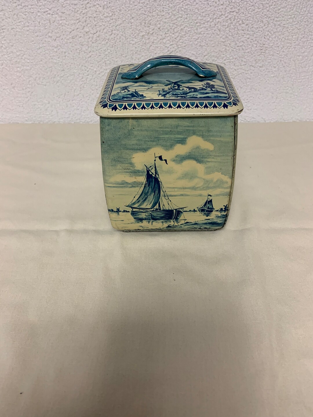 Vintage Royal Verkade Tin - Etsy