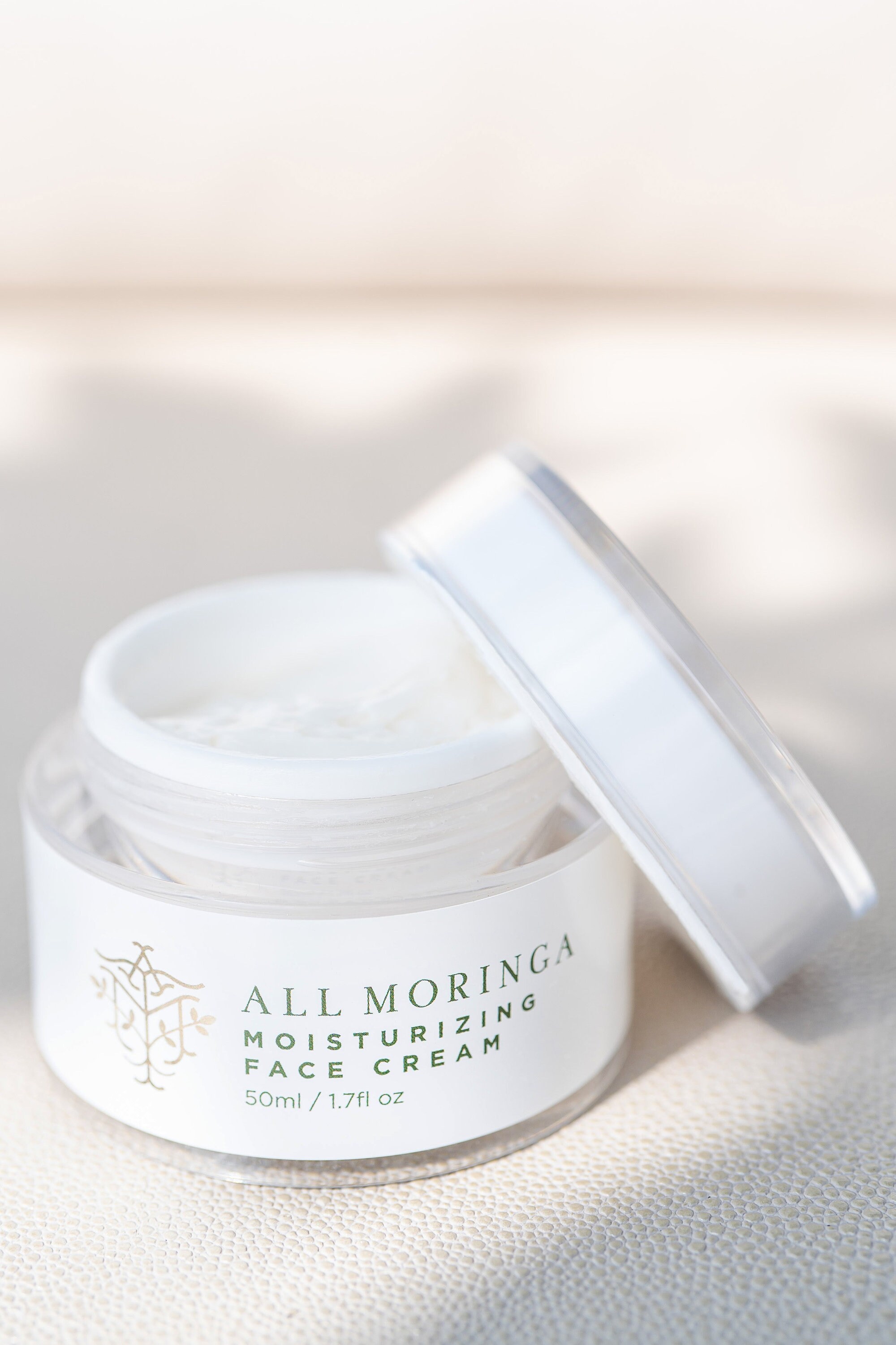 All Natural Moringa Moisturizing Face Cream for Hydrated & Glowing Skin ...