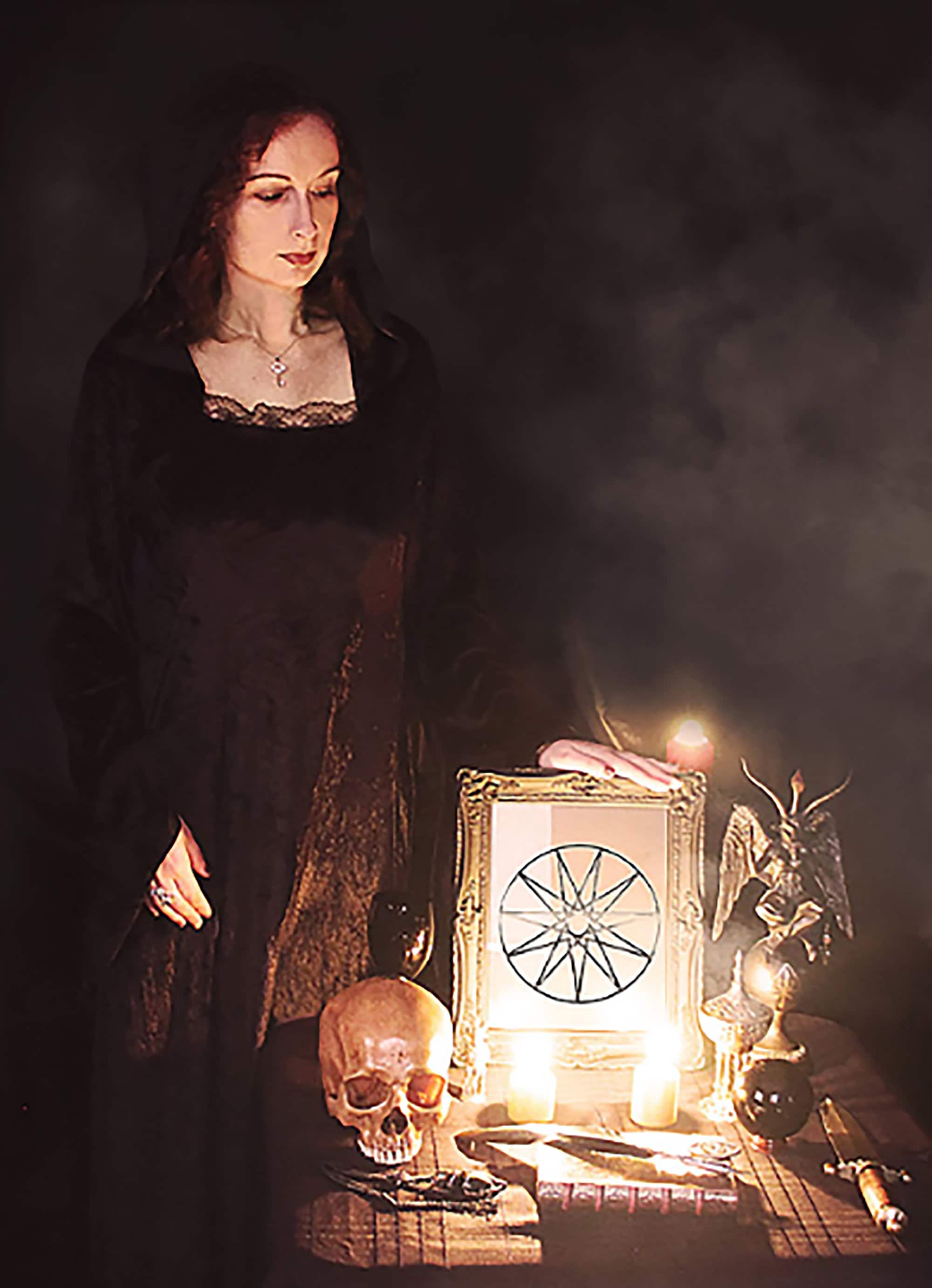 Qliphothic Magic Circle by Asenath Mason - Etsy