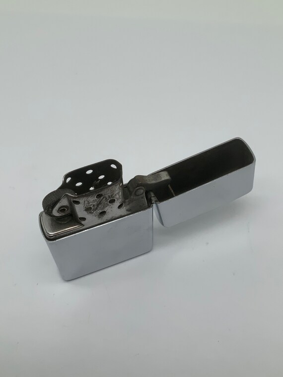 White Pearl Zippo Candle Lighter