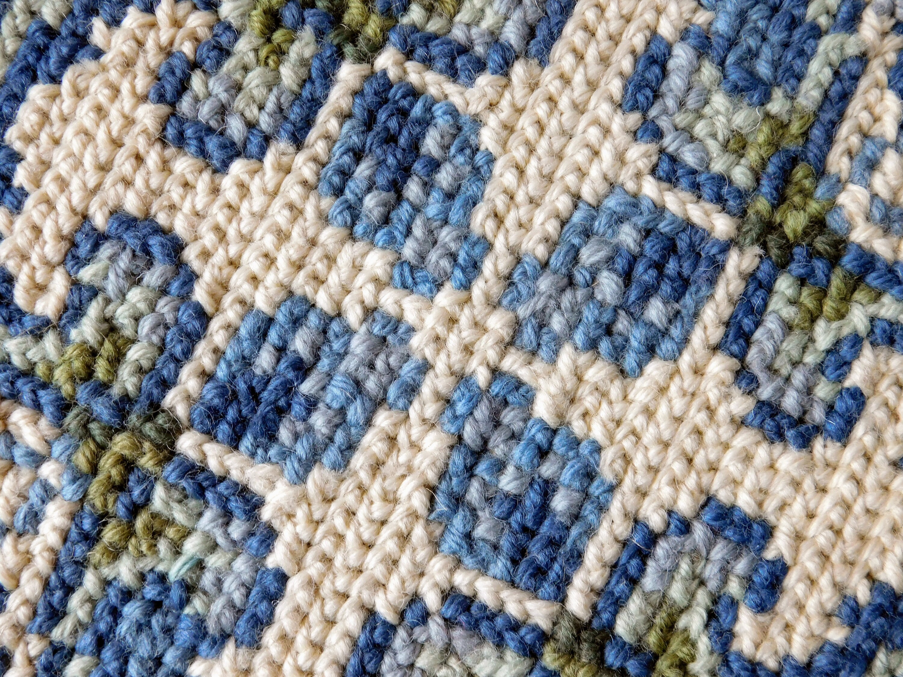 Classic Portuguese Arrailolos Needlepoint Handmade Rug. Small Rug in ...