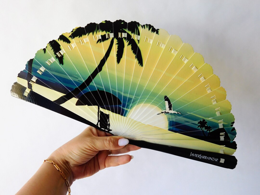 Designer Spanish Wooden Fan Javier Larrainzar. Collectible Fan ...