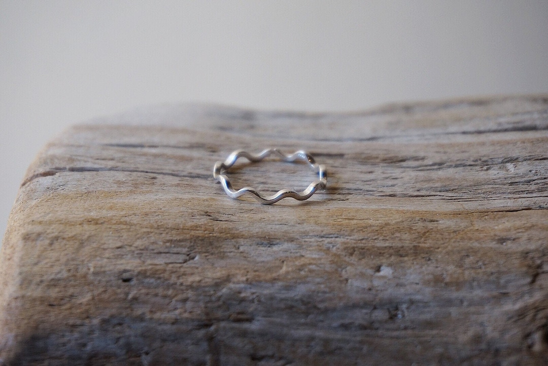 Sterling Silver Tiny Wavy Ring/stacking Ring/wavy Midi Ring/adjustable ...