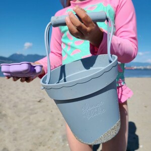 SILICONE BEACH TOY Playset Harbour Blue, Beach Toys, Beach Toy Set ...