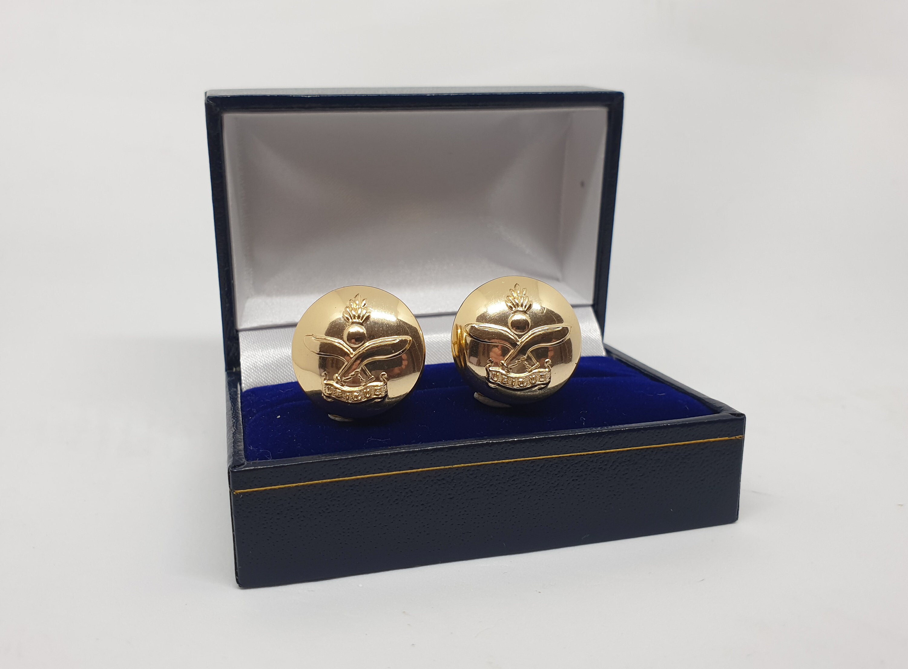 Heritage Luxury Cufflinks Military Remembrance, Current Queen Elizabeth ...