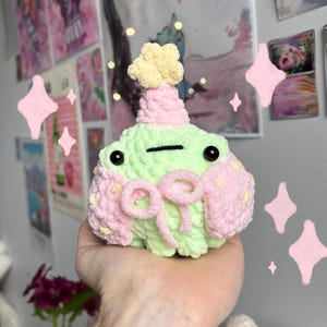 Handmade Crochet Frog Wizard Plushie Cute Frog Mage Stuffed Toy Magical Frog Plush Gift - Etsy