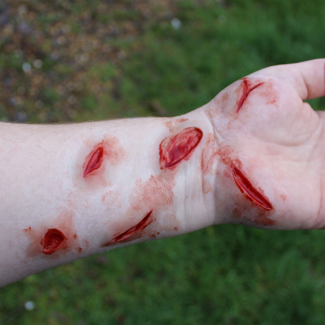 Small Cuts Prosthetics Set // Encapsulated Silicone // SFX MAKEUP ...