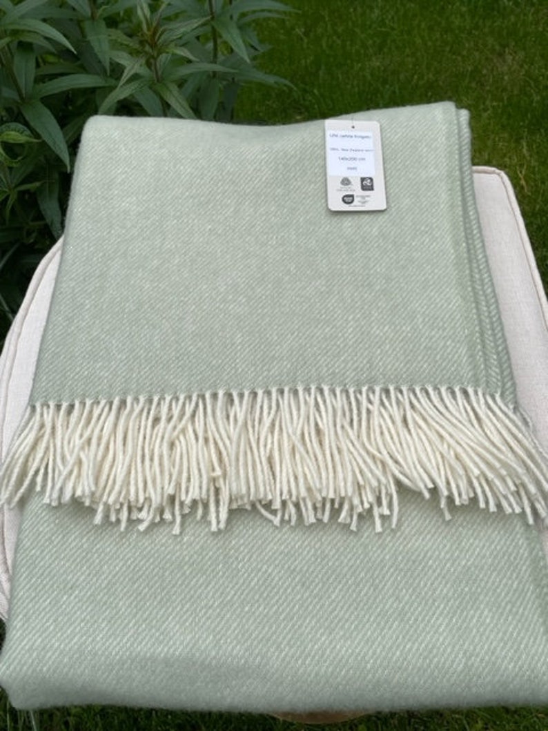 High Quality Mint Green Color Organic Sheep Wool Blanket 100% Natural ...