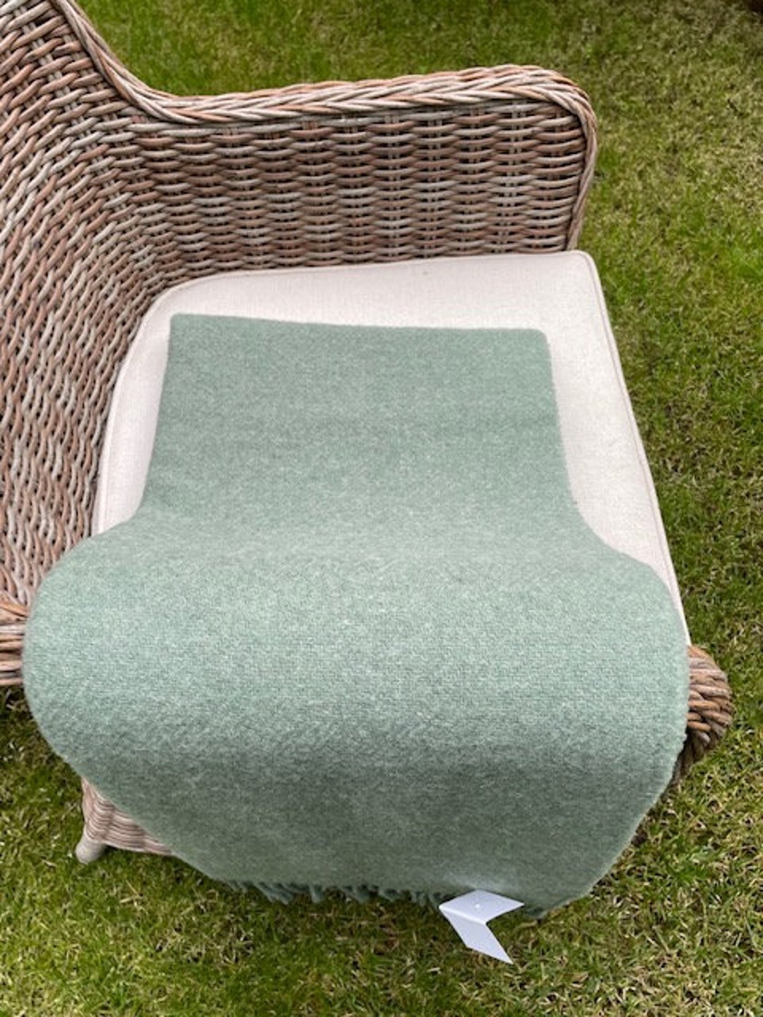 New Zealand Sheep Wool Blanket Sage Green 100% Natural Wool Couch Throw ...