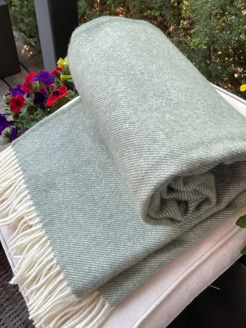 Sage Green Pure Natural Wool Blanket: 100% Wool Throw From New Zealand ...