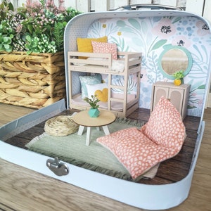 Small Dollhouse in a Suitcase, Miniature Furniture in 1:12 Scale ...