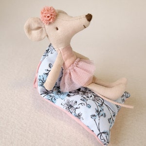 Miniature Bean Bag in 1:12 Scale, for Maileg Mice or Other Small Dolls ...