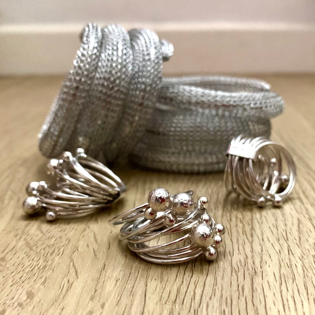 Small Bubble Satellite Ring the Multiwire With Moving Balls - Etsy