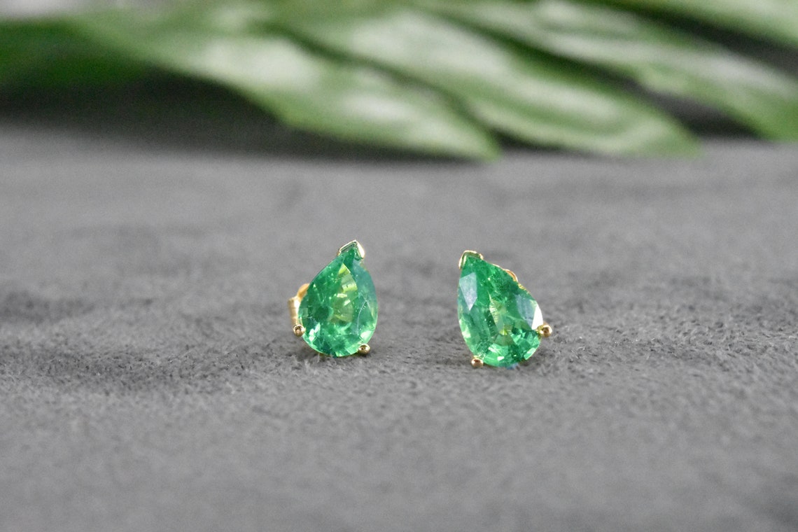 Natural Emerald Pendant Pear Shape Emerald Pendant in 14kt | Etsy