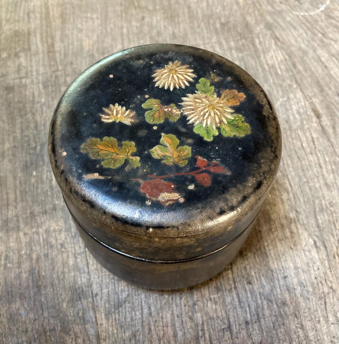 Napoleon III Papier Mâché Lidded Box. - Etsy