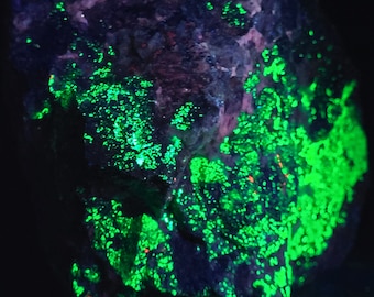 2lbs+ Rare Petedunnite W Shortwave SW UV Fluorescent Exsolution ...