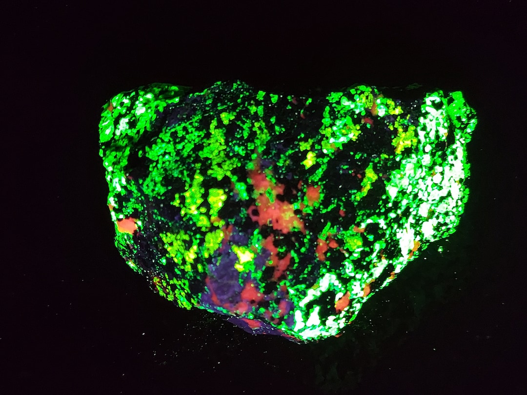 SW Shortwave Ultraviolet Fluorescent Colorful 4-color Esperite ...