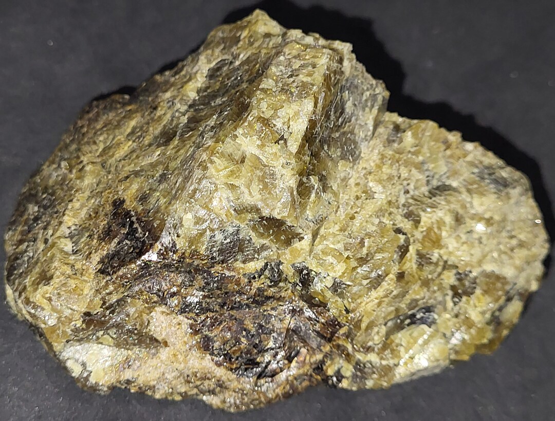 Rare Shortwave SW UV Fluorescent Beta Willemite on Crystalline ...