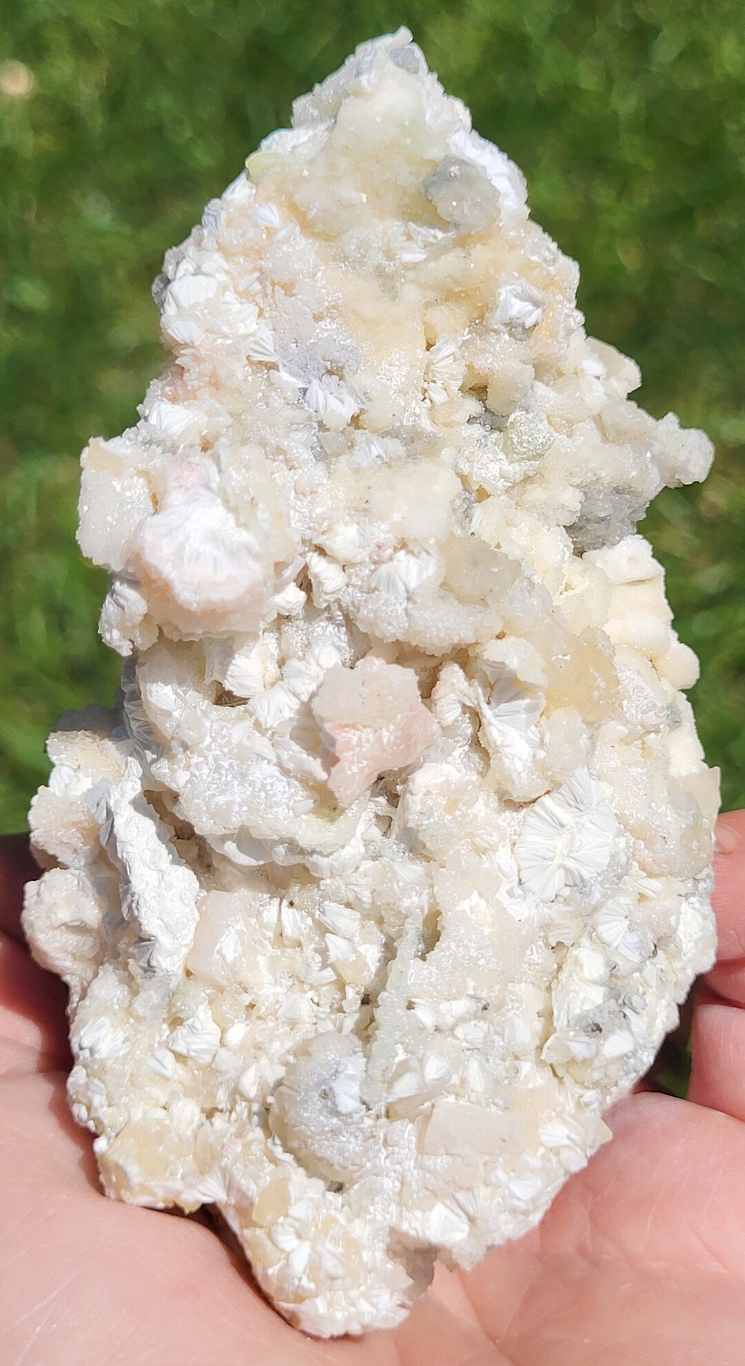 SW LW UV Fluorescent Pectolite Calcite Chabazite Datolite Prehnite ...