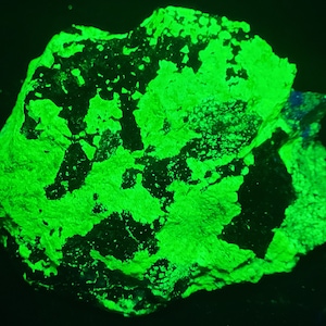 Rare Combo! UV Fluorescent Green Willemite Barite & Minor Hardystonite ...