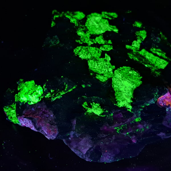 Phosphorescent Rocks - Etsy