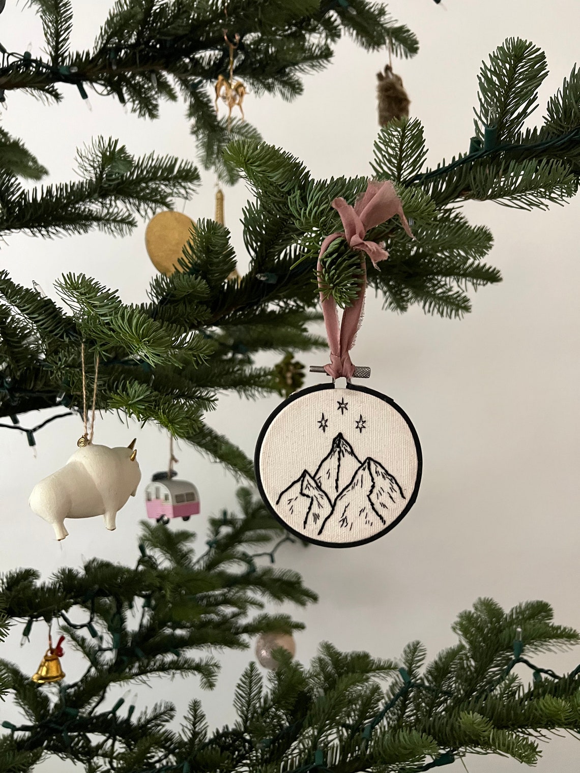 ACOTAR Night Court Velaris Inspired Bookish Embroidery Wall Art for ...