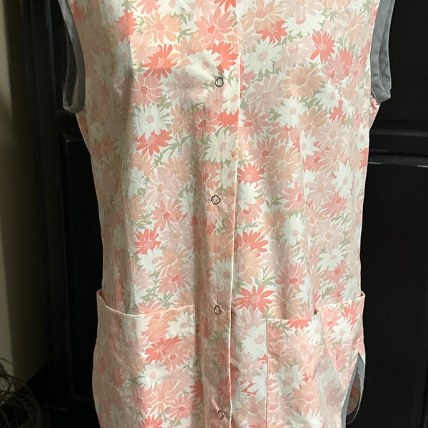 Snap Front Cobbler Aprons for Women - Etsy