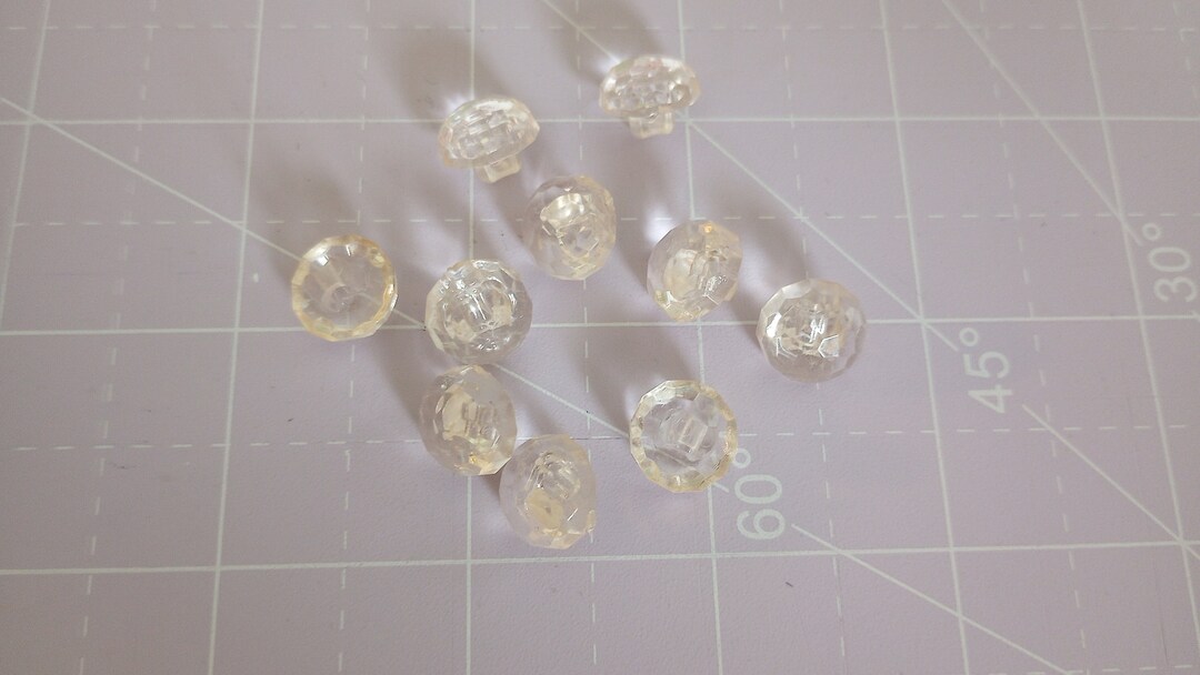 Vintage Buttons / Shank Buttons / Clear Buttons / Sewing Buttons ...